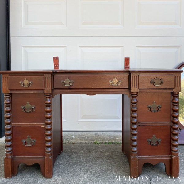 How to Paint a Desk - Maison de Pax